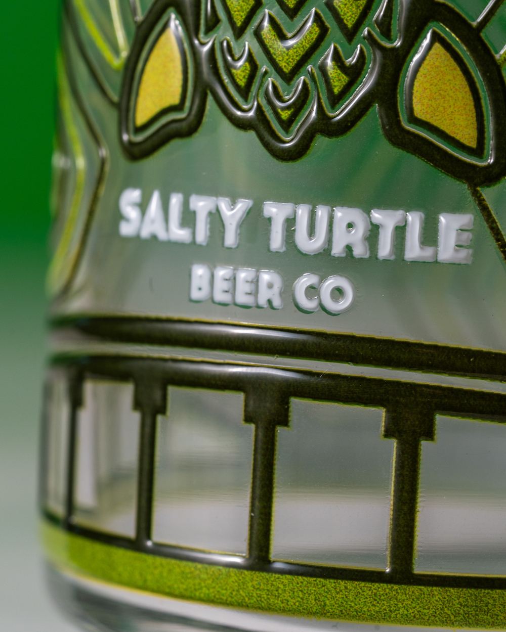 Embossed Can Glass 16oz | Salty Turtle Beer Co.'s Online Shop